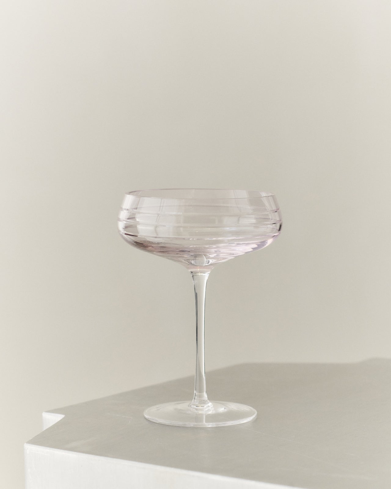 CHAMPAGNE COUPES – LOUISE ROE