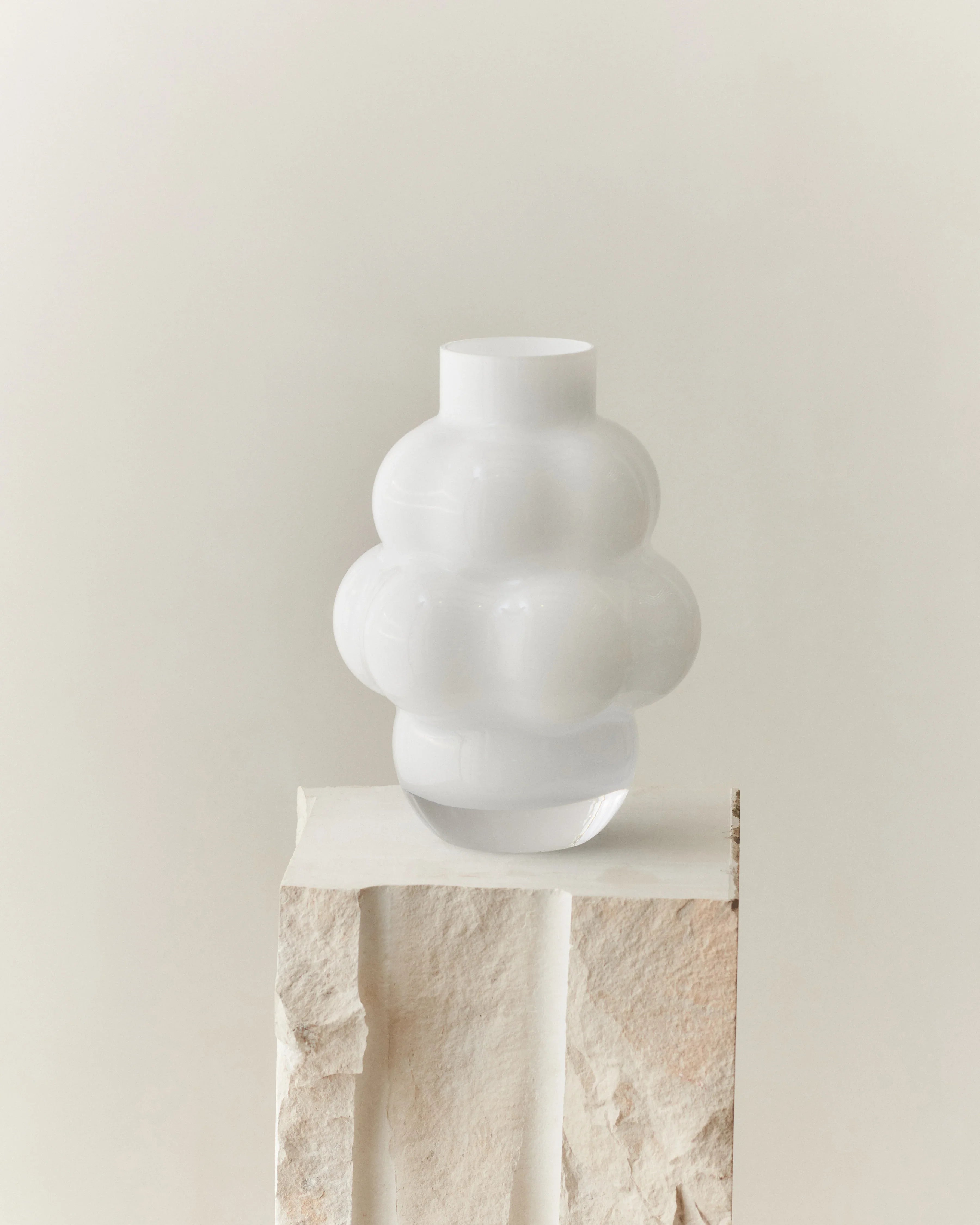 BALLOON VASE 04 GLASS – LOUISE ROE