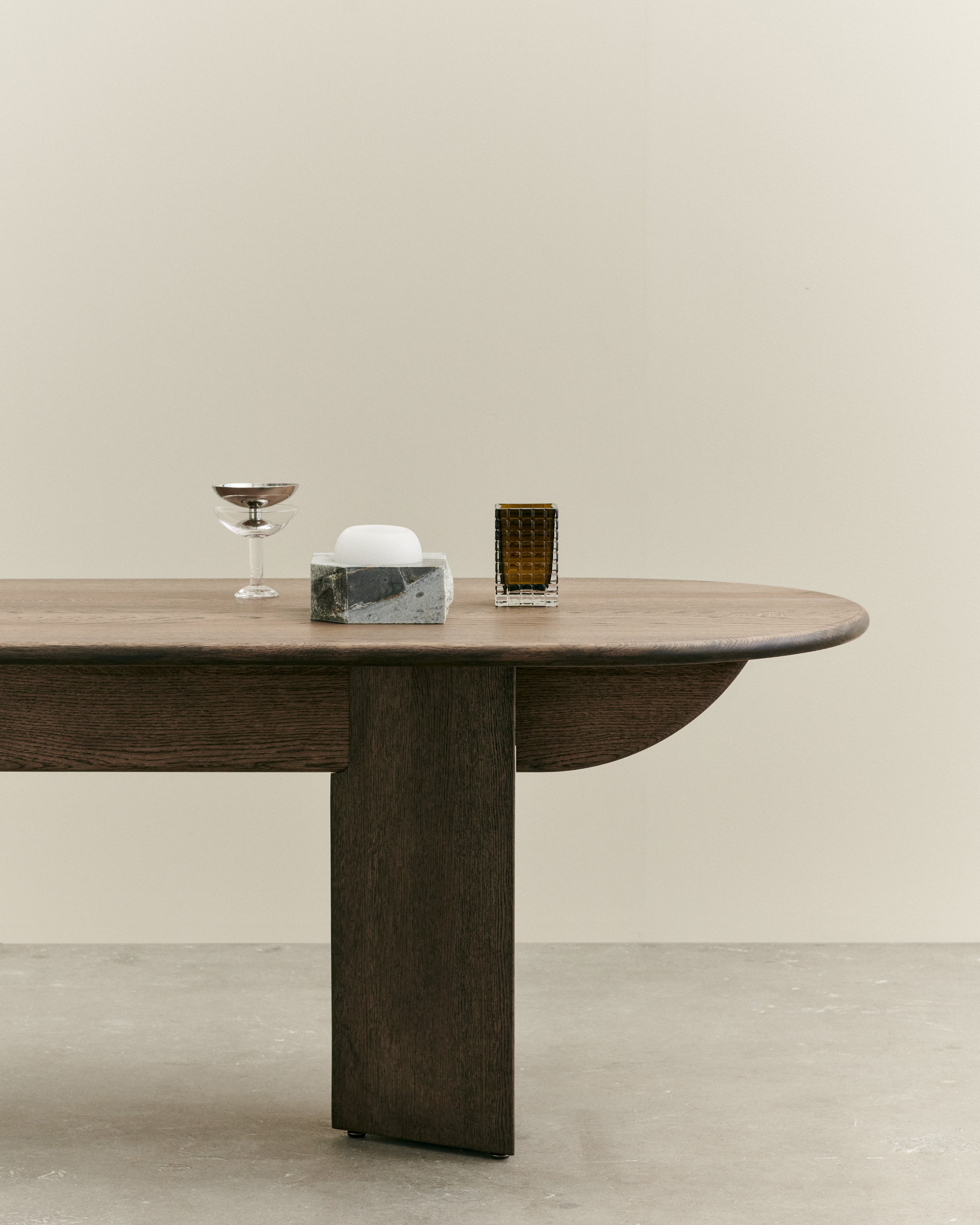 Pillabout Table 3 - LOUISE ROE – LOUISE ROE